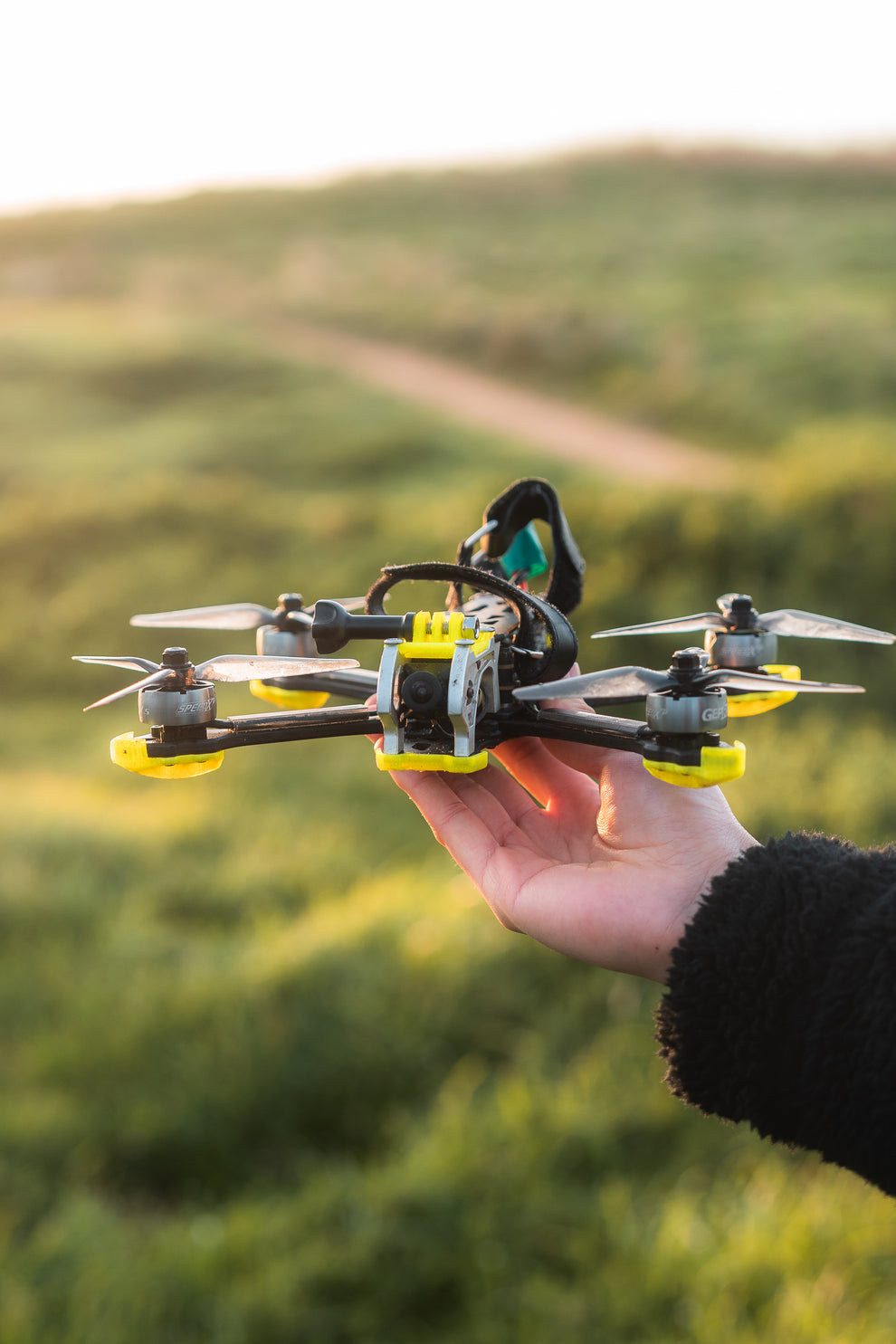 The Complete Beginner FPV Guide – andyescapes